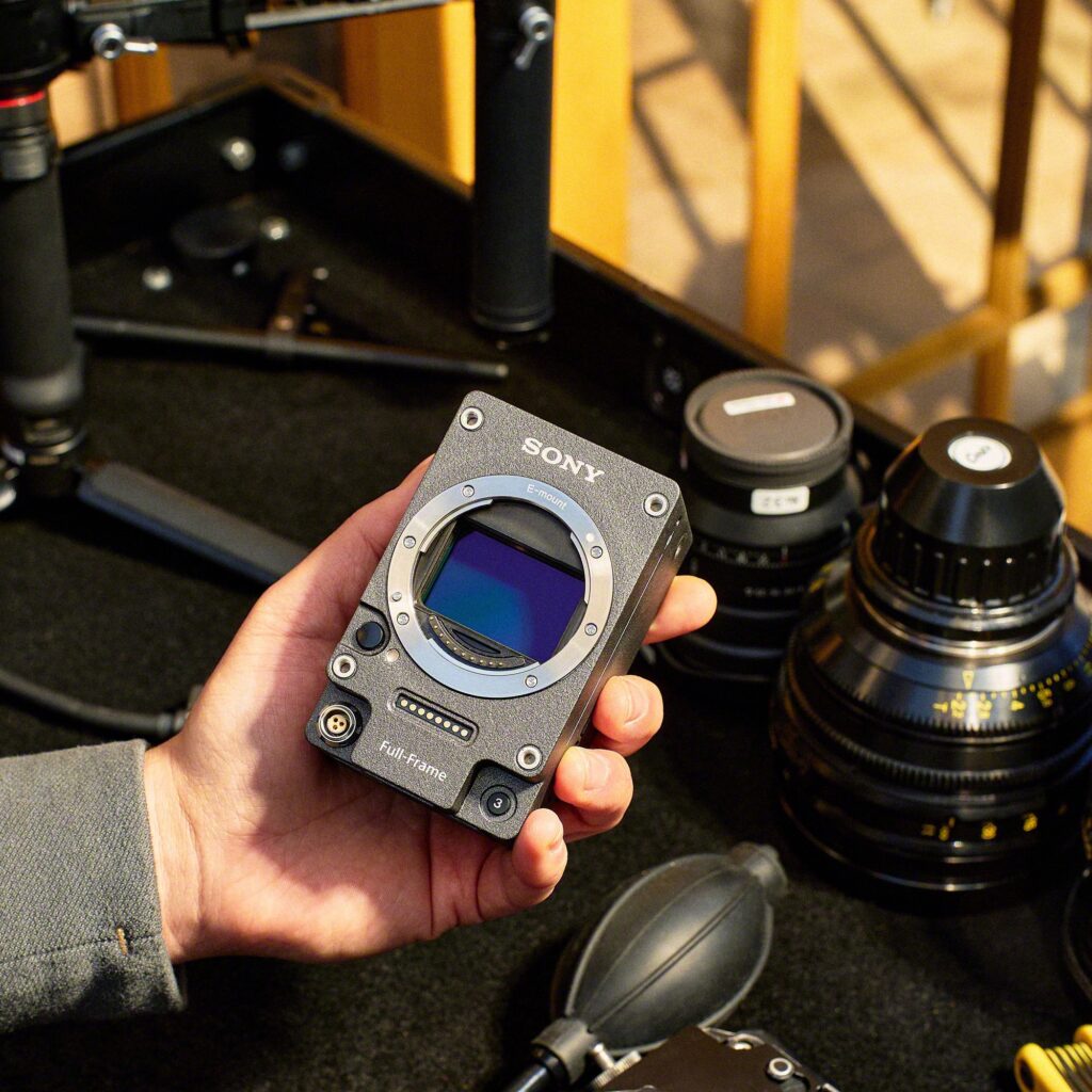 เปิดตัว VENICE Extension System Mini อุปกรณ์เสริมใหม่สำหรับ VENICE 2 ...